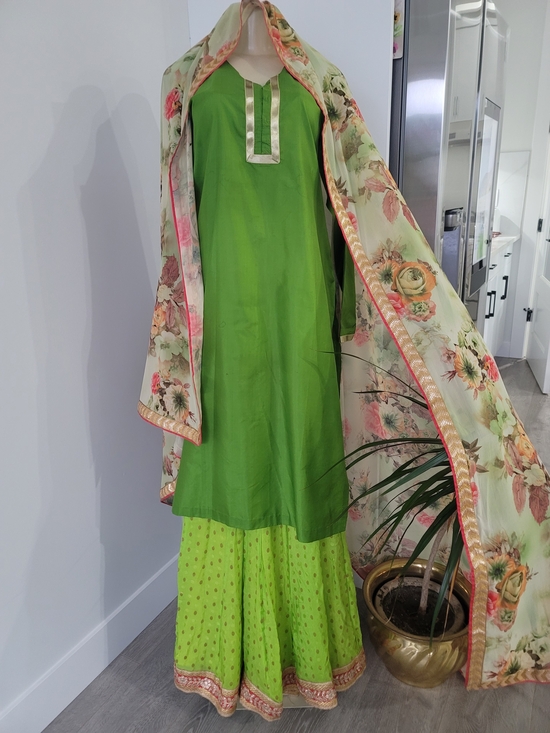 Dresses | Green Long Sleeve Ethnic Maxi Dress With Floral Dupatta ...